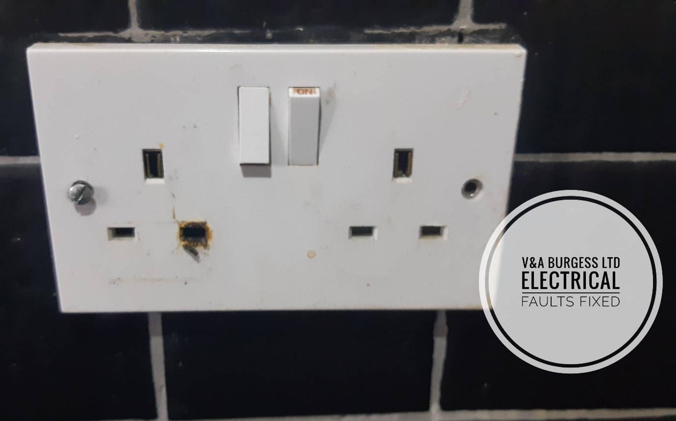 What causes a plug to melt? | Electrical Faults Fixed